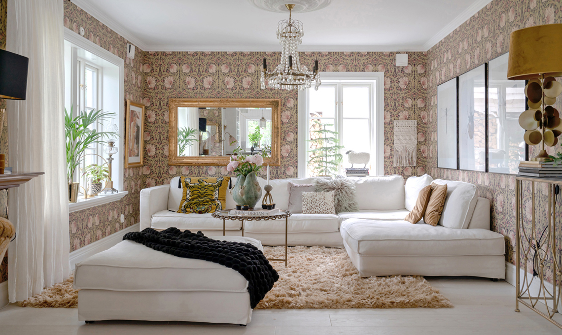 Come arredare un soggiorno in stile rétro-chic - CasaFacile