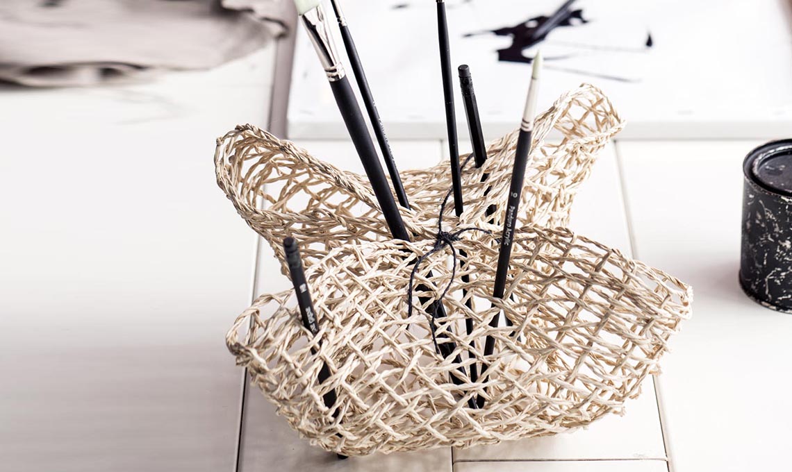 Idee creative sul filo degli intrecci: realizzare un portapenne ...